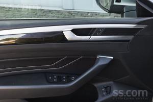 Pelēks Volkswagen Arteon 2022 Ventspils, ar dzinēja tilpumu 1.40 L un nobraukumu 130 tūkst. km par 24650 €, foto 34 vietnē AUTOMOTO.COM.LV