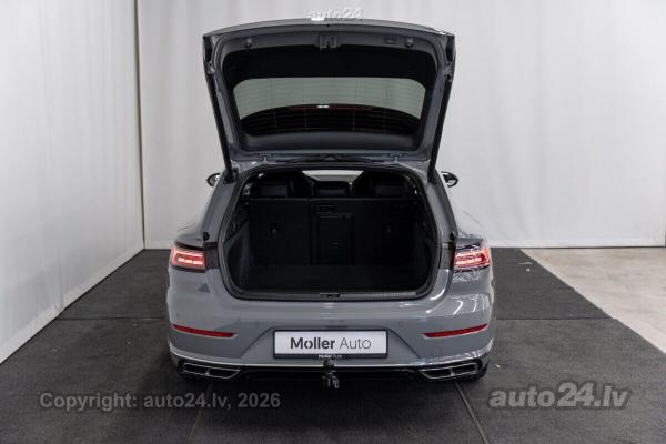 Grey Volkswagen Arteon 2022 in Tallinn, with an engine capacity of 2.00 L and mileage of 159 thousand km for 27900 €, photo 7 on AUTOMOTO.COM.LV