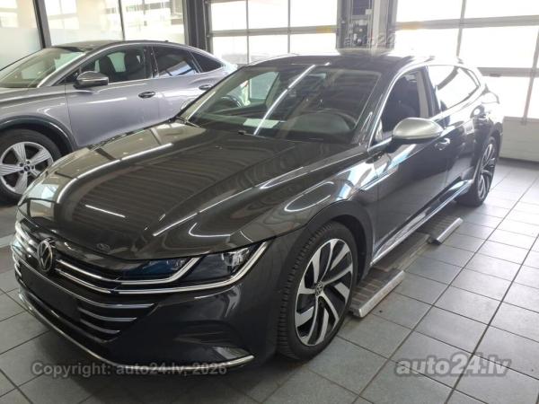 Grey Volkswagen Arteon 2022 in Tallinn, with an engine capacity of 2.00 L and mileage of 156 thousand km for 25500 €, photo 1 on AUTOMOTO.COM.LV