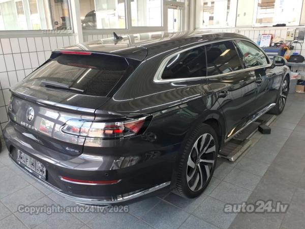 Grey Volkswagen Arteon 2022 in Tallinn, with an engine capacity of 2.00 L and mileage of 156 thousand km for 25500 €, photo 3 on AUTOMOTO.COM.LV