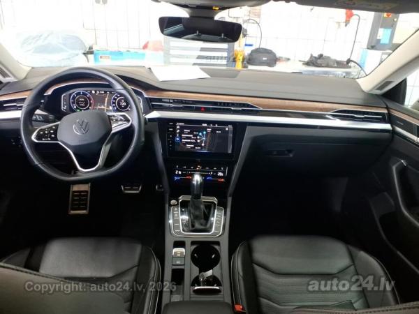 Grey Volkswagen Arteon 2022 in Tallinn, with an engine capacity of 2.00 L and mileage of 156 thousand km for 25500 €, photo 7 on AUTOMOTO.COM.LV