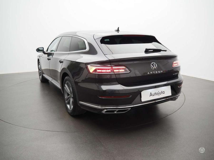 Grey Volkswagen Arteon 2022 in Vilnius, with an engine capacity of 1.40 L and mileage of 156 thousand km for 23200 €, photo 7 on AUTOMOTO.COM.LV