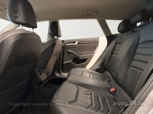 Pelēks Volkswagen Arteon 2022 Tallina, ar dzinēja tilpumu 1.40 L un nobraukumu 69 tūkst. km par 25900 €, foto 9 vietnē AUTOMOTO.COM.LV