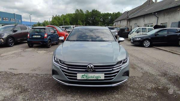Grey Volkswagen Arteon 2022 in Klaipeda, with an engine capacity of 1.97 L and mileage of 183 thousand km for 23200 €, photo 3 on AUTOMOTO.COM.LV