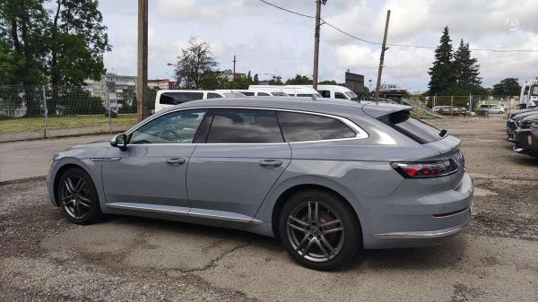 Grey Volkswagen Arteon 2022 in Klaipeda, with an engine capacity of 1.97 L and mileage of 183 thousand km for 23200 €, photo 5 on AUTOMOTO.COM.LV