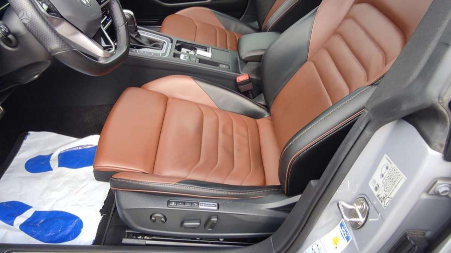 Pelēks Volkswagen Arteon 2022 Klaipėda, ar dzinēja tilpumu 1.97 L un nobraukumu 183 tūkst. km par 23200 €, foto 17 vietnē AUTOMOTO.COM.LV