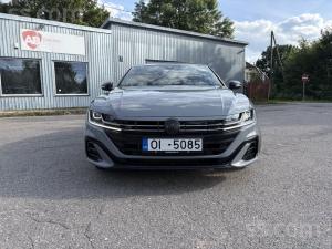 Grey Volkswagen Arteon 2022 in Riga, with an engine capacity of 1.40 L and mileage of 128 thousand km for 23500 €, photo 6 on AUTOMOTO.COM.LV