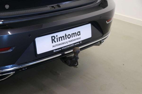 Grey Volkswagen Arteon 2022 in Vilnius, with an engine capacity of 1.40 L and mileage of 162 thousand km for 20990 €, photo 10 on AUTOMOTO.COM.LV