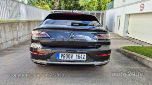 Pelēks Volkswagen Arteon 2022 Tallina, ar dzinēja tilpumu 2.00 L un nobraukumu 156 tūkst. km par 25500 €, foto 6 vietnē AUTOMOTO.COM.LV