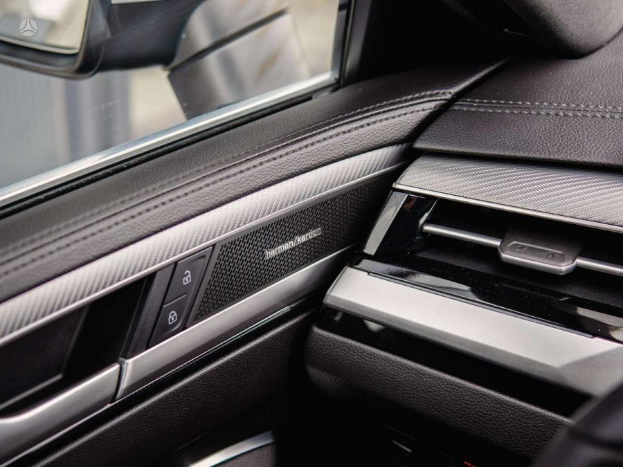 Pelēks Volkswagen Arteon 2022 Kauņa, ar dzinēja tilpumu 1.97 L un nobraukumu 219 tūkst. km par 21450 €, foto 30 vietnē AUTOMOTO.COM.LV