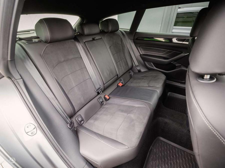Pelēks Volkswagen Arteon 2022 Kauņa, ar dzinēja tilpumu 1.97 L un nobraukumu 219 tūkst. km par 21450 €, foto 37 vietnē AUTOMOTO.COM.LV