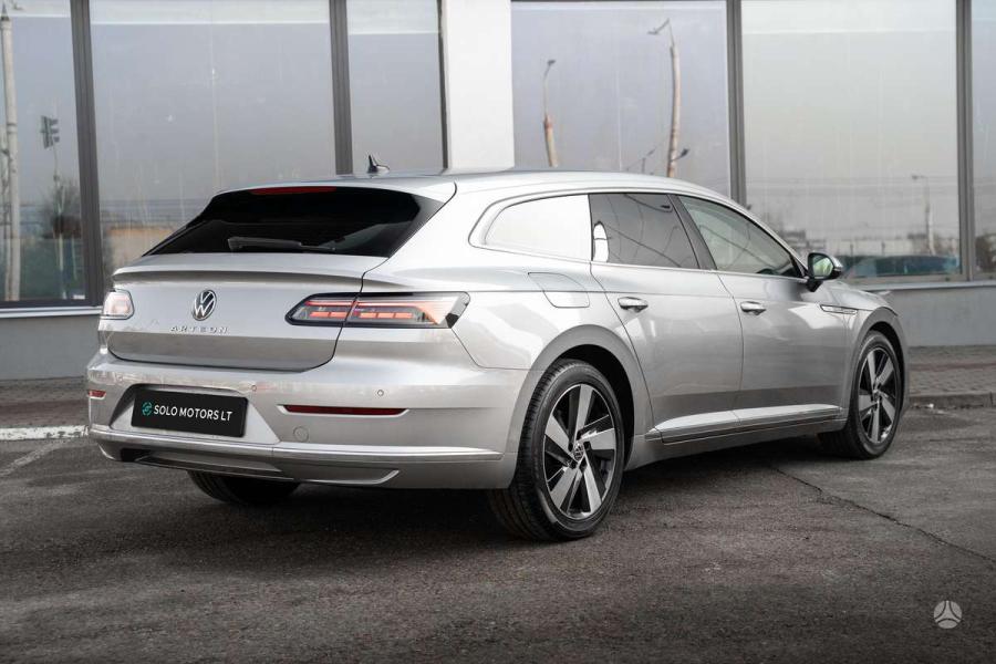 Pelēks Volkswagen Arteon 2022 Viļņa, ar dzinēja tilpumu 1.97 L un nobraukumu 185 tūkst. km par 21700 €, foto 4 vietnē AUTOMOTO.COM.LV