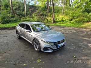 Pelēks Volkswagen Arteon 2022 Tallina, ar dzinēja tilpumu 1.40 L un nobraukumu 124 tūkst. km par 24400 €, foto  vietnē AUTOMOTO.COM.LV