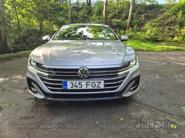 Grey Volkswagen Arteon 2022 in Tallinn, with an engine capacity of 1.40 L and mileage of 124 thousand km for 24400 €, photo 4 on AUTOMOTO.COM.LV
