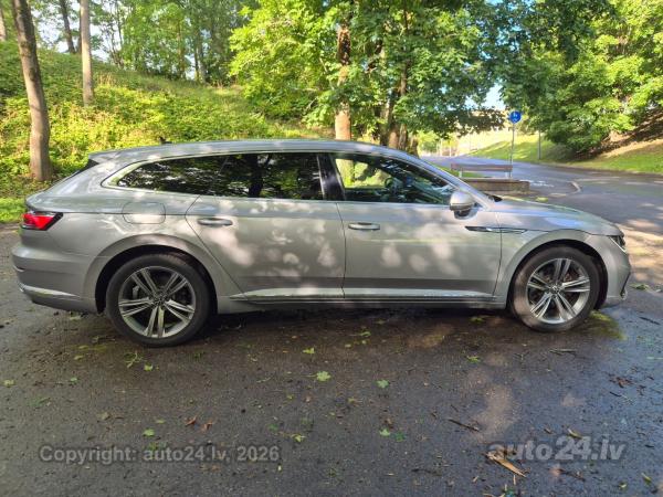 Grey Volkswagen Arteon 2022 in Tallinn, with an engine capacity of 1.40 L and mileage of 124 thousand km for 24400 €, photo 9 on AUTOMOTO.COM.LV