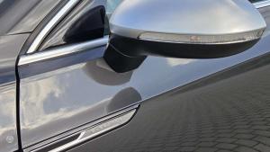 Pelēks Volkswagen Arteon 2022 Marijampole, ar dzinēja tilpumu 1.40 L un nobraukumu 124 tūkst. km par 19999 €, foto 3 vietnē AUTOMOTO.COM.LV