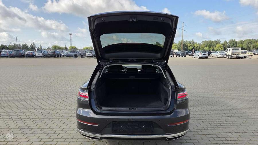 Pelēks Volkswagen Arteon 2022 Marijampole, ar dzinēja tilpumu 1.40 L un nobraukumu 124 tūkst. km par 19999 €, foto 10 vietnē AUTOMOTO.COM.LV