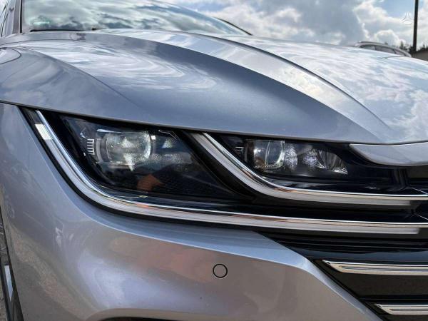 Volkswagen Arteon 2022 in Vilnius on AUTOMOTO.COM.LV Grey Volkswagen Arteon 2022 in Vilnius, with an engine capacity of 1.40 L and mileage of 152 thousand km for 20990 €, photo 4 on AUTOMOTO.COM.LV