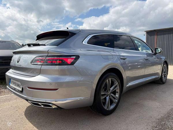 Volkswagen Arteon 2022 in Vilnius on AUTOMOTO.COM.LV Grey Volkswagen Arteon 2022 in Vilnius, with an engine capacity of 1.40 L and mileage of 152 thousand km for 20990 €, photo 8 on AUTOMOTO.COM.LV