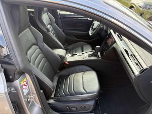 Grey Volkswagen Arteon 2022 in Vilnius, with an engine capacity of 1.40 L and mileage of 152 thousand km for 20990 €, photo 17 on AUTOMOTO.COM.LV
