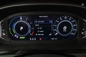 Grey Volkswagen Arteon 2022 in Vilnius, with an engine capacity of 1.40 L and mileage of 138 thousand km for 24000 €, photo 12 on AUTOMOTO.COM.LV