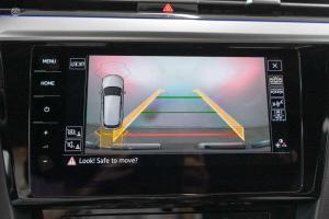 Grey Volkswagen Arteon 2022 in Vilnius, with an engine capacity of 1.40 L and mileage of 138 thousand km for 24000 €, photo 15 on AUTOMOTO.COM.LV