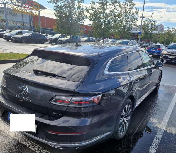 Grey Volkswagen Arteon 2022 in Vilnius, with an engine capacity of 2.00 L and mileage of 146 thousand km for 29500 €, photo 5 on AUTOMOTO.COM.LV
