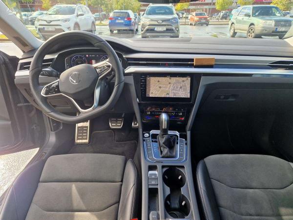 Grey Volkswagen Arteon 2022 in Vilnius, with an engine capacity of 2.00 L and mileage of 146 thousand km for 29500 €, photo 7 on AUTOMOTO.COM.LV
