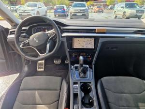 Grey Volkswagen Arteon 2022 in Vilnius, with an engine capacity of 2.00 L and mileage of 146 thousand km for 29500 €, photo 7 on AUTOMOTO.COM.LV