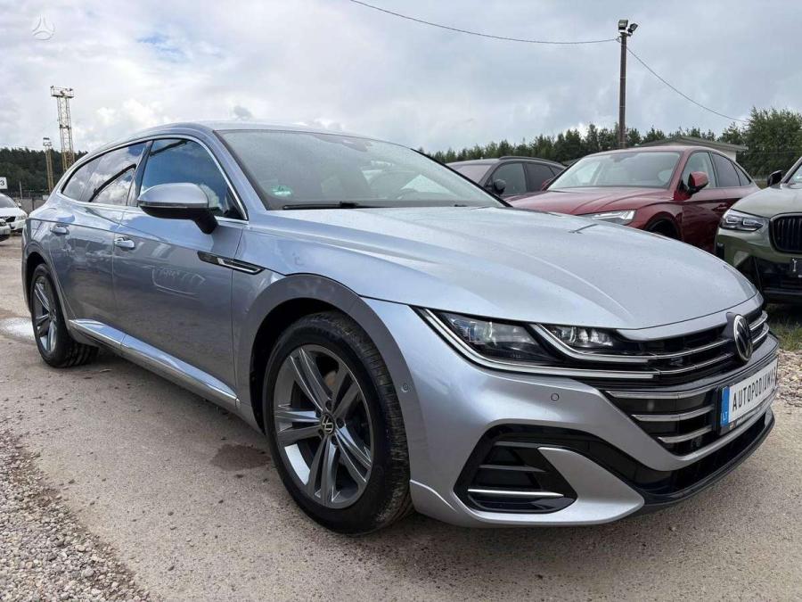 Pelēks Volkswagen Arteon 2022 Viļņa, ar dzinēja tilpumu 1.40 L un nobraukumu 152 tūkst. km par 20700 €, foto 3 vietnē AUTOMOTO.COM.LV
