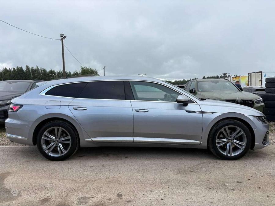 Pelēks Volkswagen Arteon 2022 Viļņa, ar dzinēja tilpumu 1.40 L un nobraukumu 152 tūkst. km par 20700 €, foto 6 vietnē AUTOMOTO.COM.LV