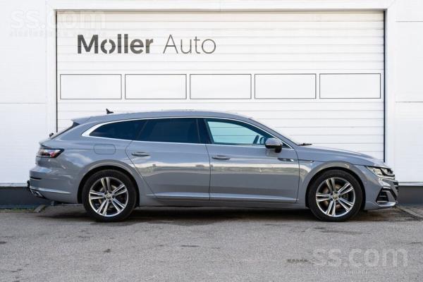 Volkswagen Arteon 2022 in Riga on AUTOMOTO.COM.LV Grey Volkswagen Arteon 2022 in Riga, with an engine capacity of 2.00 L and mileage of 118 thousand km for 27950 €, photo 6 on AUTOMOTO.COM.LV