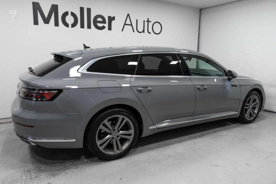 Grey Volkswagen Arteon 2023 in Vilnius, with an engine capacity of 2.00 L and mileage of 145 thousand km for 27400 €, photo 3 on AUTOMOTO.COM.LV
