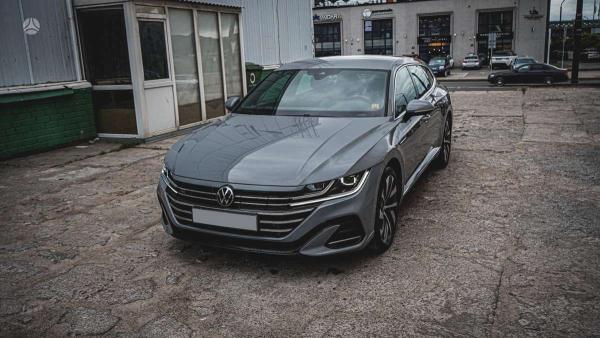 Pelēks Volkswagen Arteon 2023 Kauņa, ar dzinēja tilpumu 1.40 L un nobraukumu 30 tūkst. km par 32000 €, foto 1 vietnē AUTOMOTO.COM.LV
