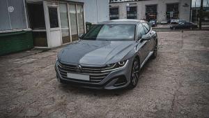 Pelēks Volkswagen Arteon 2023 Kauņa, ar dzinēja tilpumu 1.40 L un nobraukumu 30 tūkst. km par 32000 €, foto  vietnē AUTOMOTO.COM.LV