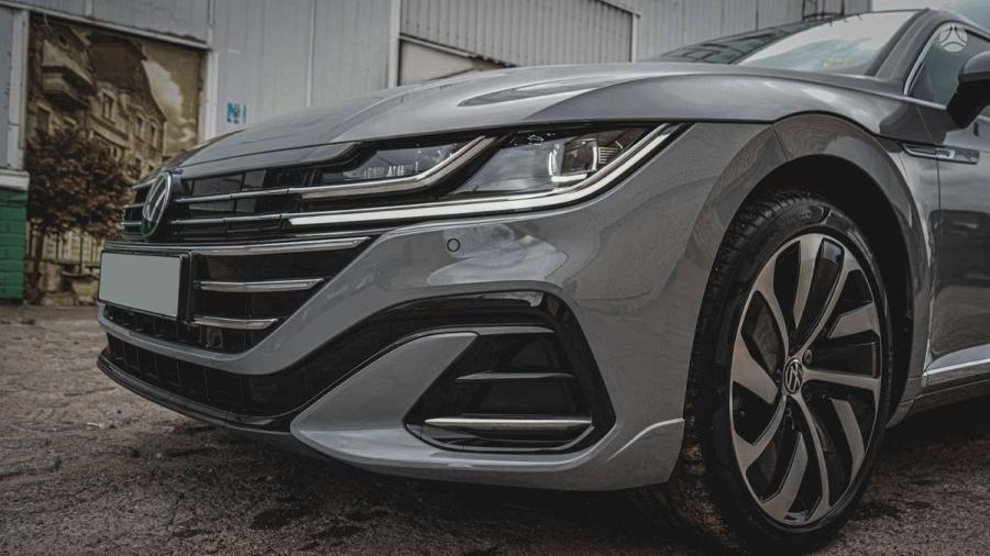 Pelēks Volkswagen Arteon 2023 Kauņa, ar dzinēja tilpumu 1.40 L un nobraukumu 30 tūkst. km par 32000 €, foto 13 vietnē AUTOMOTO.COM.LV