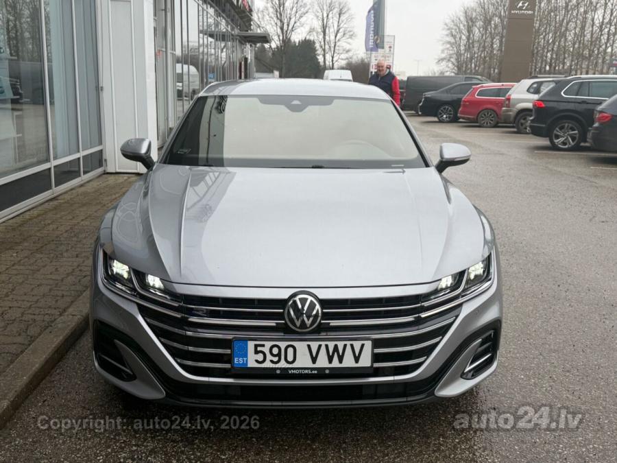 Pelēks Volkswagen Arteon 2023 Viljandi, ar dzinēja tilpumu 2.00 L un nobraukumu 42 tūkst. km par 33490 €, foto 2 vietnē AUTOMOTO.COM.LV