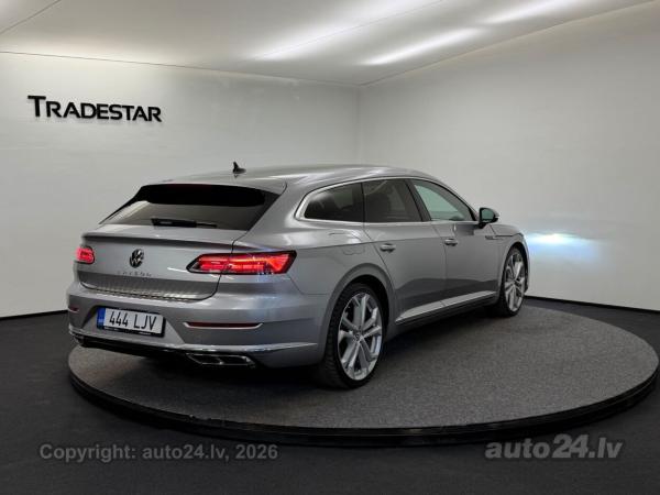 Pelēks Volkswagen Arteon 2023 Pērnava, ar dzinēja tilpumu 2.00 L un nobraukumu 139 tūkst. km par 26900 €, foto 4 vietnē AUTOMOTO.COM.LV
