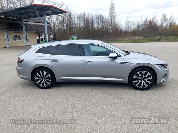 Pelēks Volkswagen Arteon 2023 Pelva, ar dzinēja tilpumu 1.40 L un nobraukumu 179 tūkst. km par 20900 €, foto 2 vietnē AUTOMOTO.COM.LV