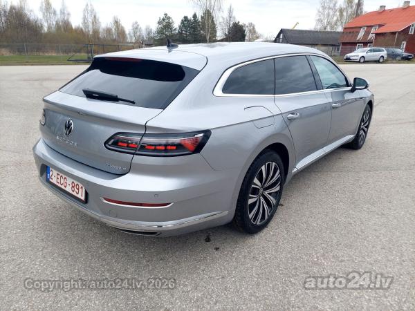 Pelēks Volkswagen Arteon 2023 Pelva, ar dzinēja tilpumu 1.40 L un nobraukumu 179 tūkst. km par 20900 €, foto 3 vietnē AUTOMOTO.COM.LV