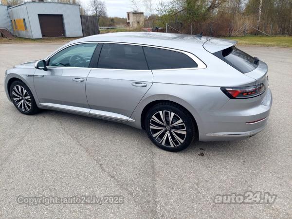 Pelēks Volkswagen Arteon 2023 Pelva, ar dzinēja tilpumu 1.40 L un nobraukumu 179 tūkst. km par 20900 €, foto 4 vietnē AUTOMOTO.COM.LV