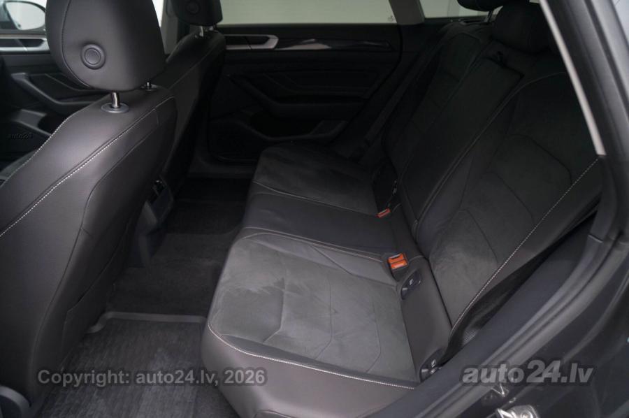 Pelēks Volkswagen Arteon 2023 Tallina, ar dzinēja tilpumu 2.00 L un nobraukumu 99 tūkst. km par 28990 €, foto 10 vietnē AUTOMOTO.COM.LV