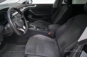 Pelēks Volkswagen Arteon 2023 Tallina, ar dzinēja tilpumu 2.00 L un nobraukumu 99 tūkst. km par 28990 €, foto 16 vietnē AUTOMOTO.COM.LV