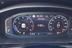 Grey Volkswagen Arteon 2023 in Klaipeda, with an engine capacity of 1.98 L and mileage of 53 thousand km for 28550 €, photo 13 on AUTOMOTO.COM.LV