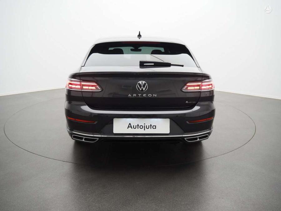 Grey Volkswagen Arteon 2023 in Vilnius, with an engine capacity of 1.97 L and mileage of 176 thousand km for 24800 €, photo 6 on AUTOMOTO.COM.LV