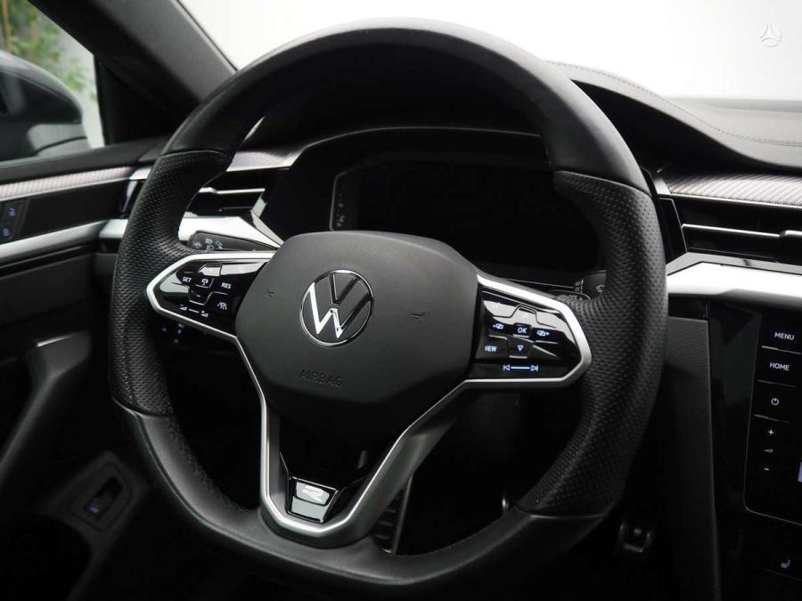Grey Volkswagen Arteon 2023 in Vilnius, with an engine capacity of 1.97 L and mileage of 176 thousand km for 24800 €, photo 20 on AUTOMOTO.COM.LV