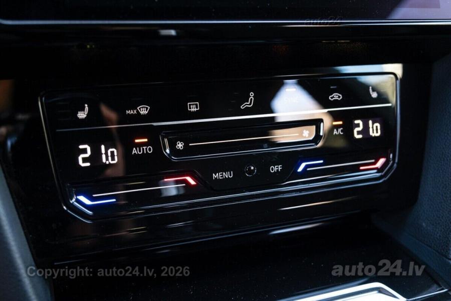 Pelēks Volkswagen Arteon 2023 Rīga, ar dzinēja tilpumu 2.00 L un nobraukumu 147 tūkst. km par 25569 €, foto 16 vietnē AUTOMOTO.COM.LV