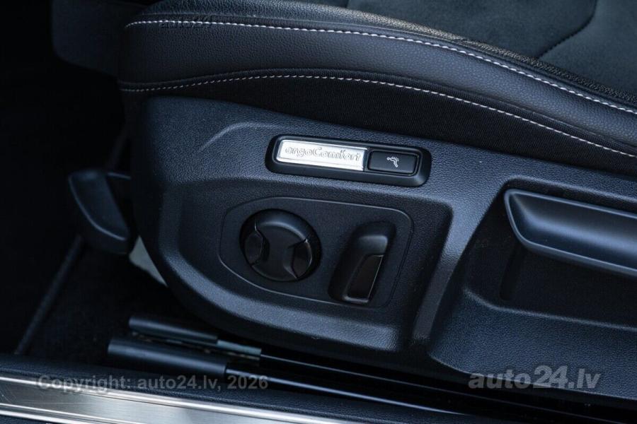 Pelēks Volkswagen Arteon 2023 Rīga, ar dzinēja tilpumu 2.00 L un nobraukumu 147 tūkst. km par 25569 €, foto 26 vietnē AUTOMOTO.COM.LV