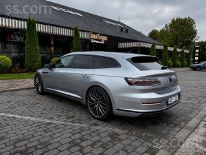 Grey Volkswagen Arteon 2023 in Riga, with an engine capacity of 2.00 L and mileage of 138 thousand km for 28900 €, photo 9 on AUTOMOTO.COM.LV