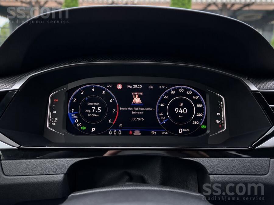 Grey Volkswagen Arteon 2023 in Riga, with an engine capacity of 2.00 L and mileage of 138 thousand km for 28900 €, photo 10 on AUTOMOTO.COM.LV